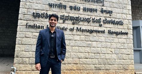सब्र का फल मीठा होता है जिस कॉलेज में एडमिशन नहीं दिया आज उसी ने
