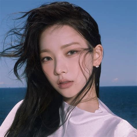 Aespa Icons Aespa Karina Icons Karina Icons Aespa Karina Aesthetic