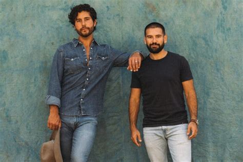 Dan Shay Bring Epic Dance Party To Sin City Wedding In Music Video