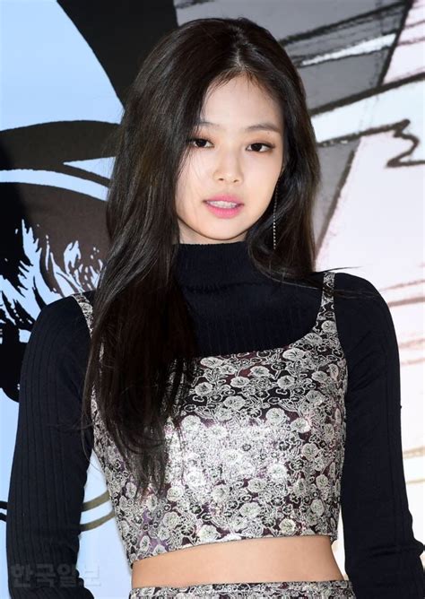 Blackpink Kim Jennie Jennie Kpop Jendeukie Nini Yg Princess