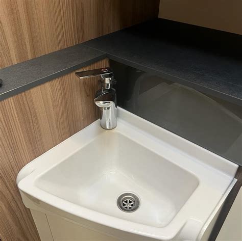 Used 2019 Swift Escape 604 For Sale In Flintshire