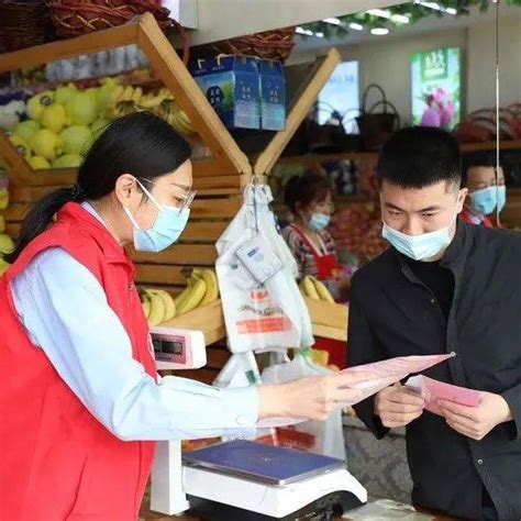 蓟州区税务局：印蓟初心红马甲，城区遍开税宣花税费宣传月政策