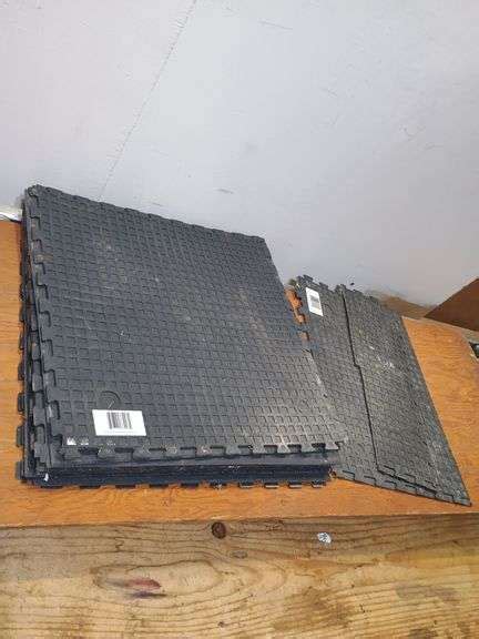Dark Grey Slate Interlock Tiles 8e Lil Dusty Online Auctions All