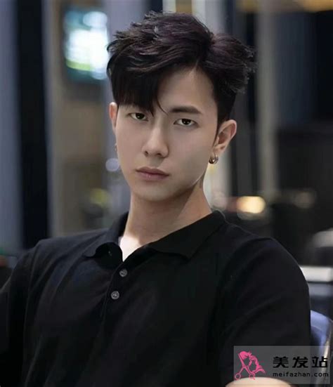 韩式帅气三七分 男明星爆款发型韩式男发 美发站