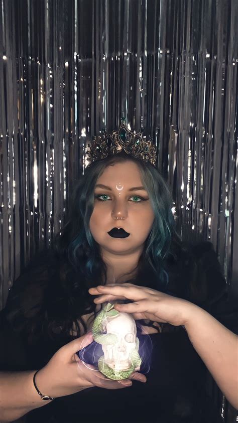 𝐻𝑒𝓁𝓁 𝑀𝒶𝒿𝑒𝓈𝓉𝓎 𓆗 on Twitter RT Nebulaspirits Hell Majesty