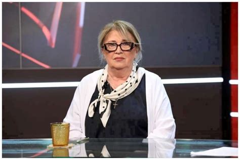 ნინო ფოჩხუა 2023 წელს სააკაშვილის ინიციატივით როცა ენმ ის ლიდერად სოფო ჯაფარიძე მოგვევლინა