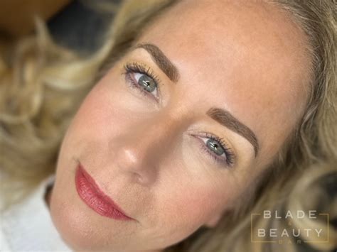 Combo Brows Blade And Beauty Bar