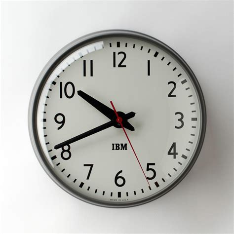 Back In Time The 1960s Ibm Wall Clock A Continuous Lean