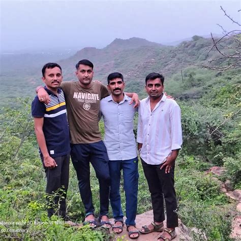 Suresh Joshi Copsureshjoshi • Threads Say More