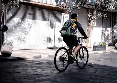 ¿cuál Es La Manera Segura De Andar En Bicicleta