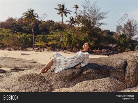 Beautiful Tanned Woman Image And Photo Free Trial Bigstock