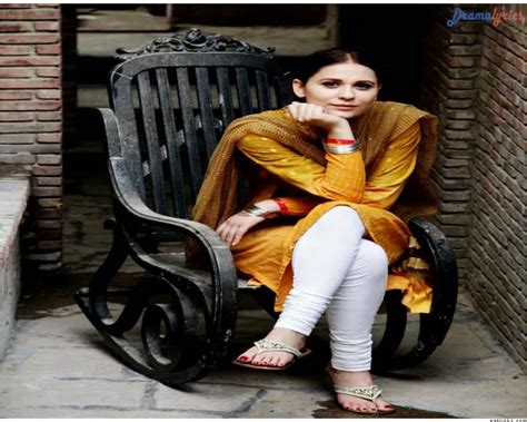 Drama Lyrics Nausheen Shah Hd Sexy And Hot Wallpapers