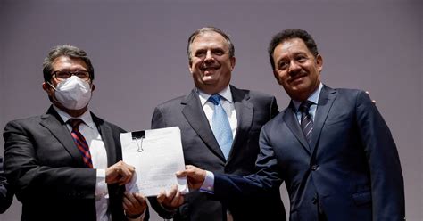 Us Appeals Court Revives Mexicos 10 Bln Lawsuit Against Gun Makers