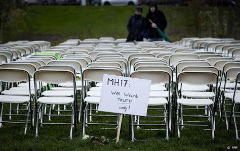 Weer Stil Protest Door Nabestaanden Mh17 Voor Russische Ambassade