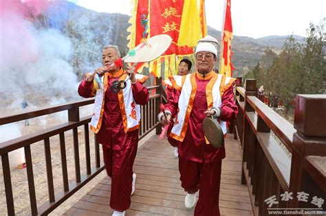 武山县水帘洞景区游步道开启游览新体验图 天水在线