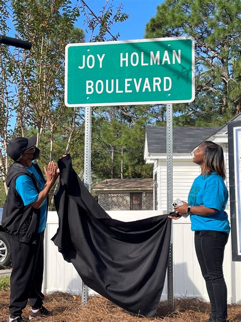 Town Of Lexington Renames Hendrix Street To Joy Holman Boulevard In