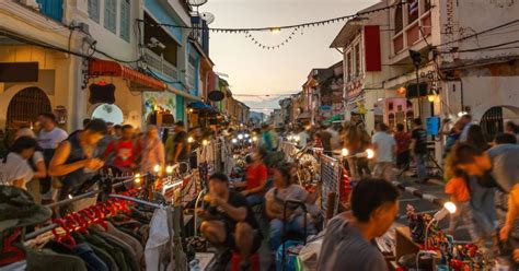 5 Ways To Support Local Communities When Traveling Good Deeds Day