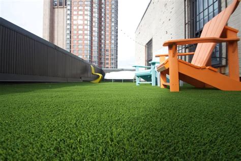 Top 10 Benefits Of Artificial Grass In The Uae