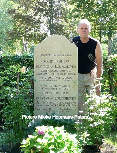 Freytag Von Loringhoven Bernd Freiherr Ww Gravestone