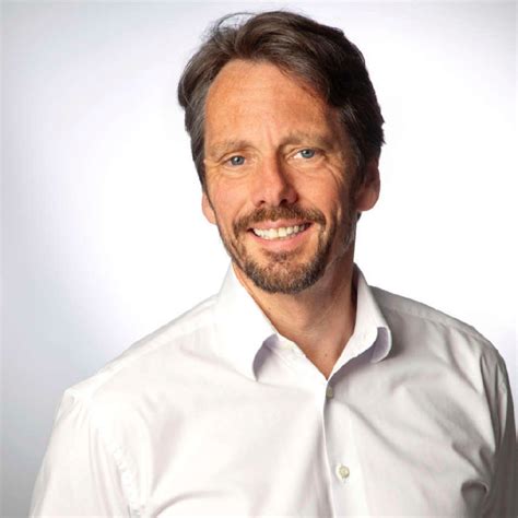 Christian Siems Managing Director Standard Chartered Bank Xing