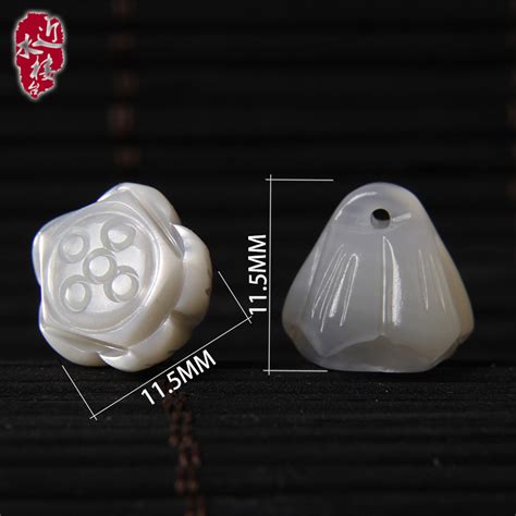 珍珠母贝精雕螺钿鱼骨莲蓬手链吊坠汉服唐装纽扣莲花精品文玩配饰虎窝淘