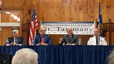 District Attorney Warren Montgomery Receives Profiles Of Courage Award
