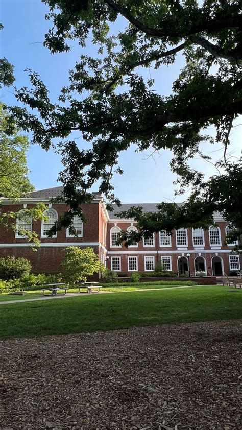 Uva Campus • University Of Virginia 🎧🩹 ️ University Of Virginia