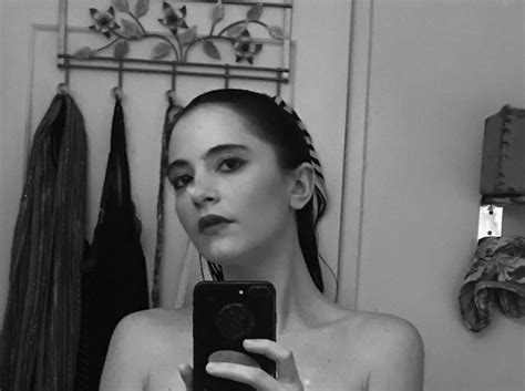 Alexa Nikolas Seemingly Shades Jamie Lynn Spears Chris Massey