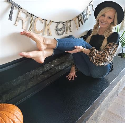Trick Or Treat Smell Her Feet Runfugfeet