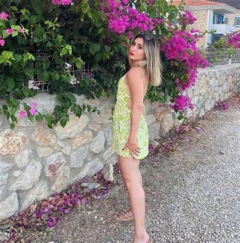 Denizli de park halindeki kamyona çarpan otomobilde hayatını kaybeden