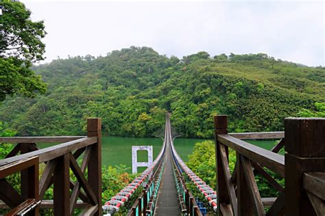 桃園 復興新溪口吊橋，挑戰腿力走步道才可走到全台最長的懸索橋 Yahoo奇摩旅遊