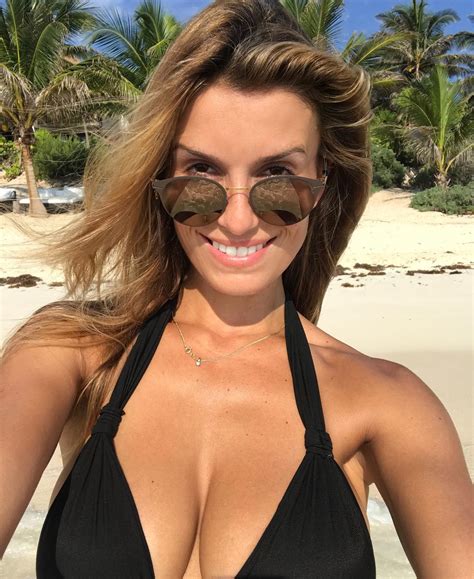 Nelleke Verkaart R CelebsNL Nelleke Verkaart R CelebsNL