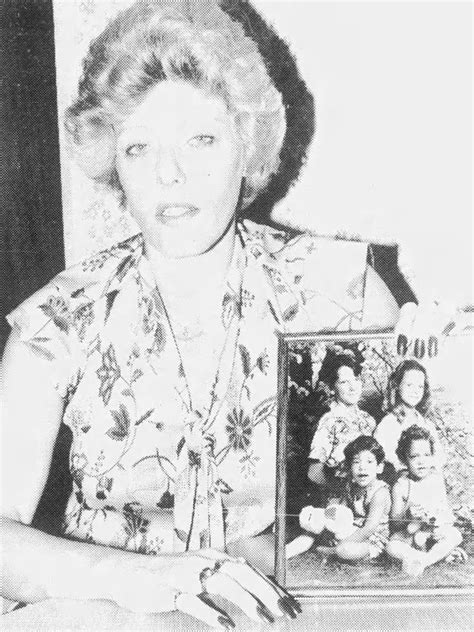 Sharon Sanchez Showing Pictures Of Her Daughter 10 Year Old Robyn