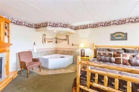Minnesota Hot Tub Suites Hotels With Hot Tub In Room 2021 List