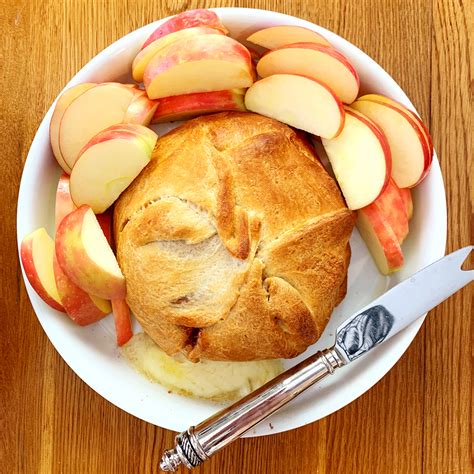 Raspberry Baked Brie Shore Stone