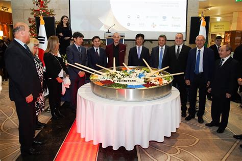 Председателят на БТПП все участие в Корейска вечер в София БЪЛГАРСКА ТЪРГОВСКО ПРОМИШЛЕНА ПАЛАТА