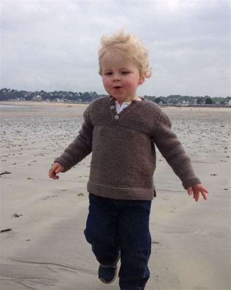 Un nouveau pull pour mon petit fils je narrive plus à tricoter aussi