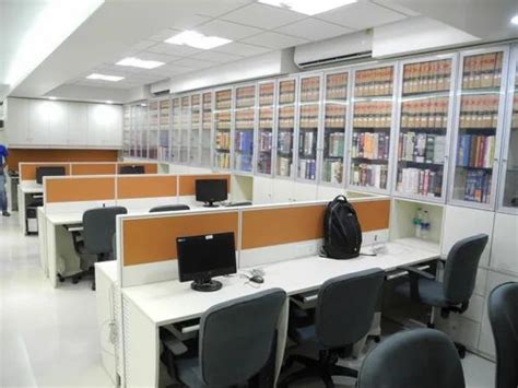 Seating Capacity 3 Per Row Wooden Linear Workstation For Office At