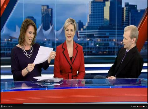 Pregnant Tv Presenter Kristi Gordon Receives Hate Mail For Her Clothes