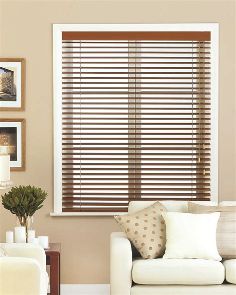 Продукція вертикальні жалюзі горизонтальні жалюзі тканинні ролети штори плісе захисні ролети