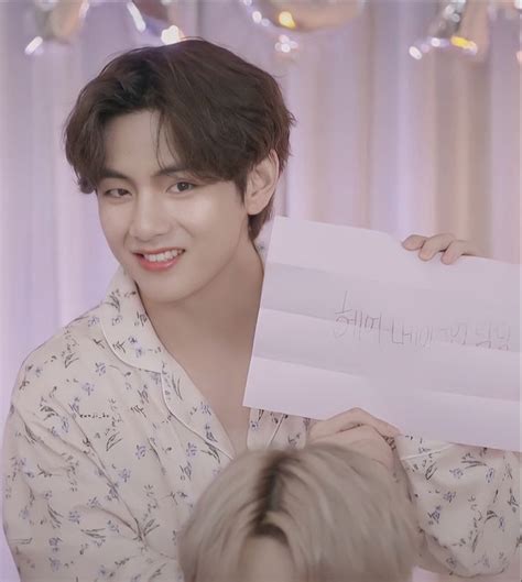 Ghim Của ~ 𝘵𝘢𝘦 𝘮𝘪 𝘸𝘢𝘸𝘢