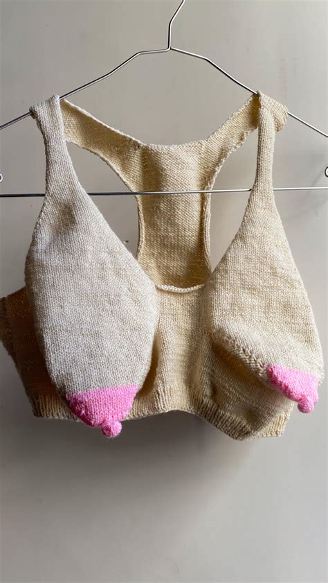 ‎یاسمن سیدی بافت آموزش سفارش‎ ‎😂اینو بفرست برای همونی که میدونی اقا منم عاشق چیزای چرت و پرتم🥲