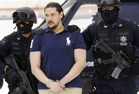 Sentencian A 20 Años De Cárcel A El Jj
