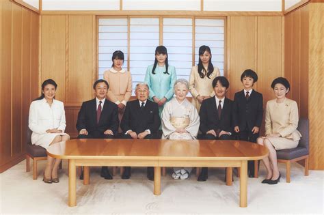 【画像・写真】《平成の出来事とともに振り返る》天皇ご一家、約30年分の「お正月写真」 週刊女性prime 御真影 皇族 一家
