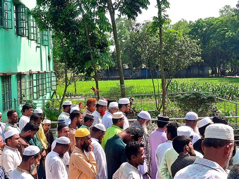 Bangladesh বাংলাদেশ ইসলামী ছাত্রশিবিরের সাবেক কেন্দ্রীয় সভাপতি শহীদ মুহাম্মদ কামারুজ্জামানের