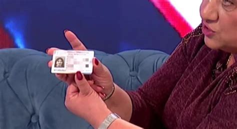 Rada Vasić pokazala ćerkin dokument Tužiću sve koji namerno ističu da