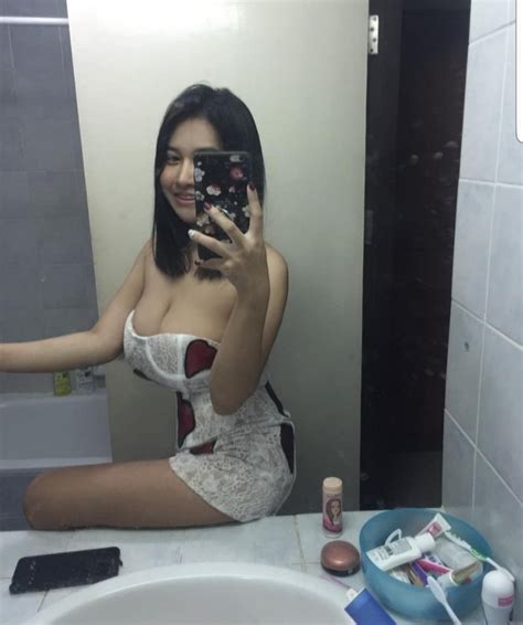 Typical Female Selfie Porn Pic Eporner