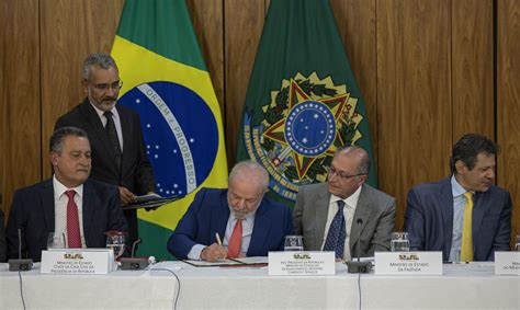 Lula Assina Decretos Que Alteram Regras Sobre Saneamento CREA AM