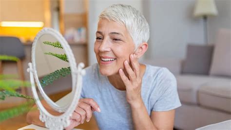 Voici la meilleure crème anti âge bio élue Meilleur produit bio 2025