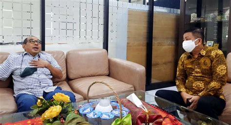 Arif Afandi Ketemu Rektor Ubaya Diskusi Soal Kampus Merdeka